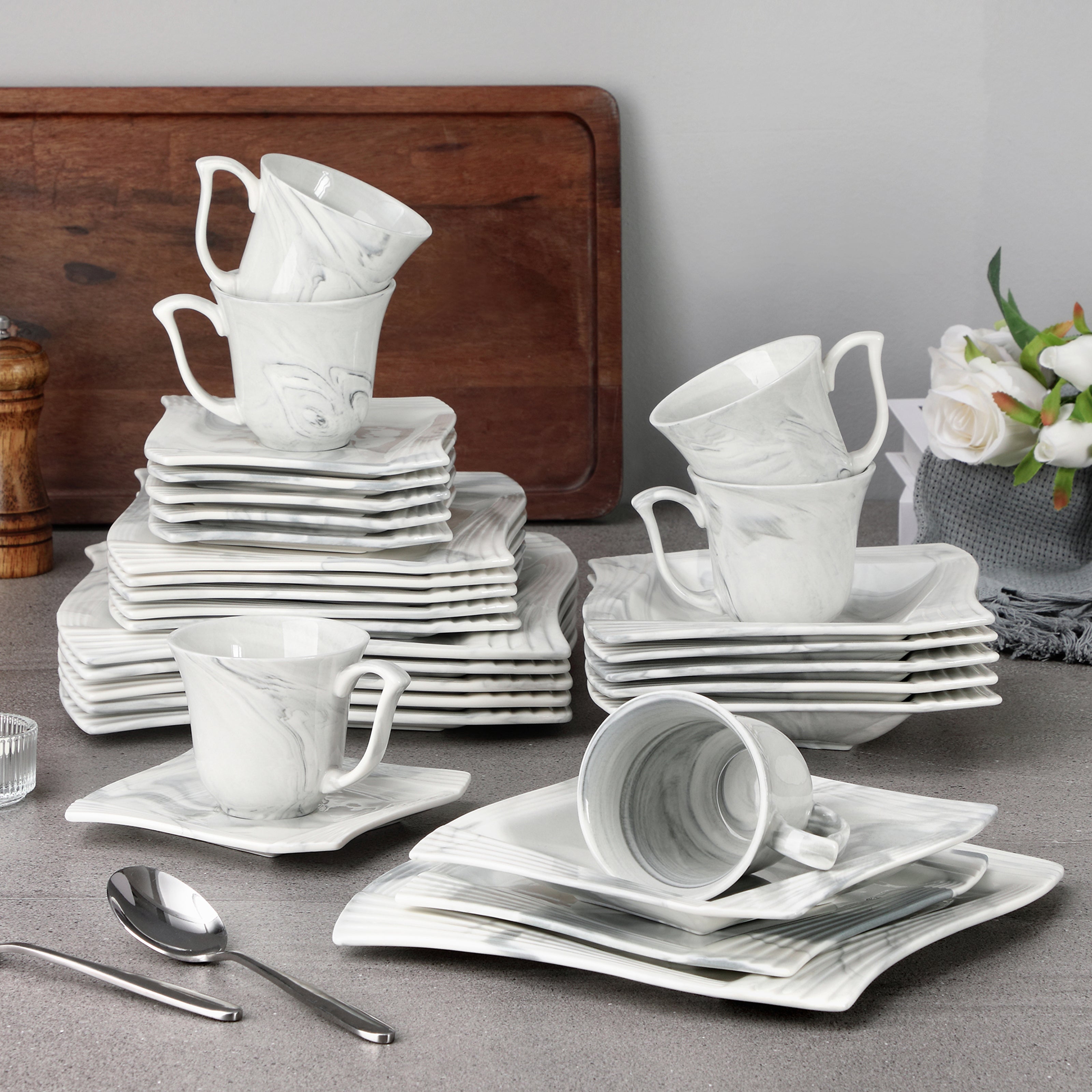 Prevent Dinnerware Breakage | Essential Care & Handling Tips