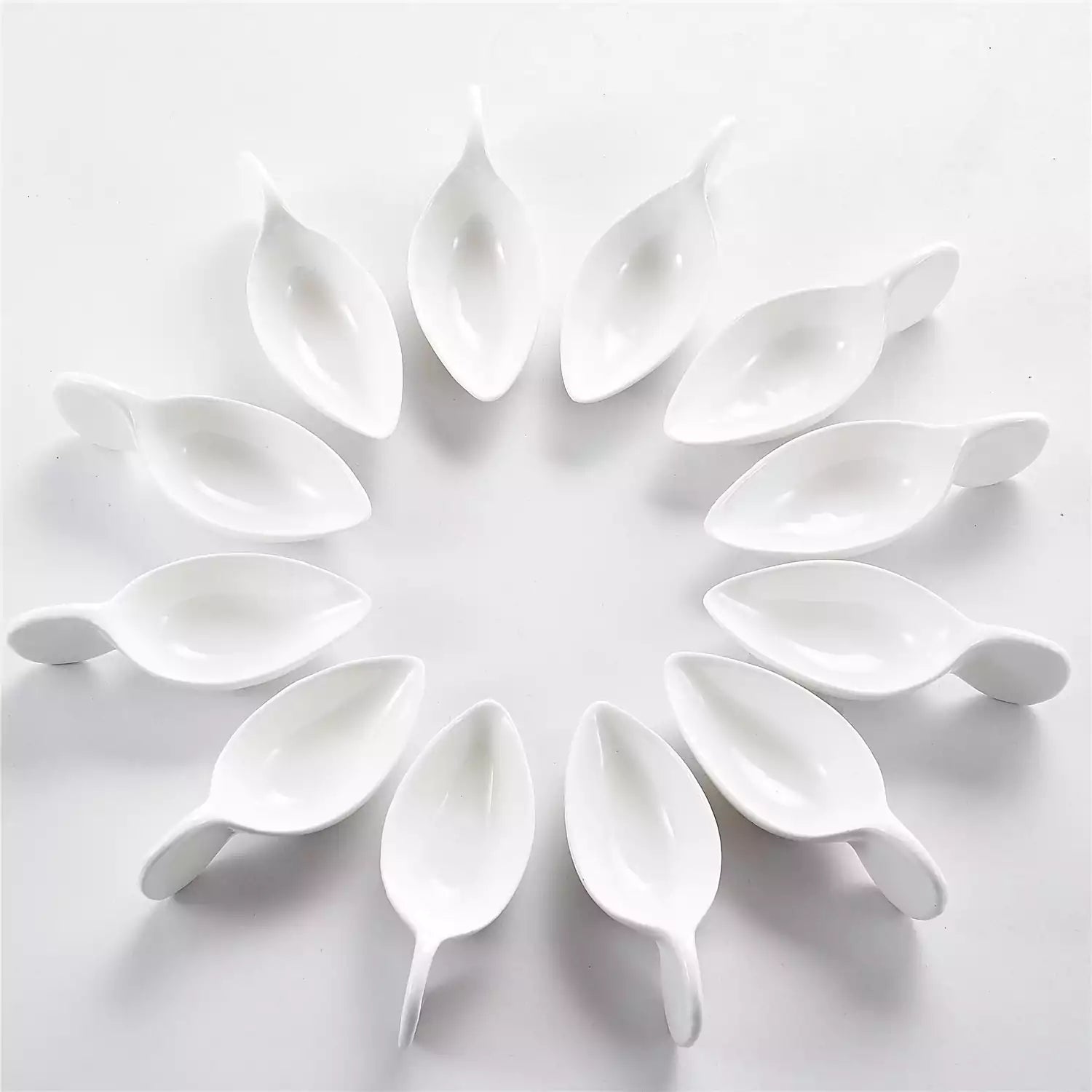 Leaf-Shaped Mini Dipping Bowls Set of 12, 0.8oz Porcelain – Ivory White ...